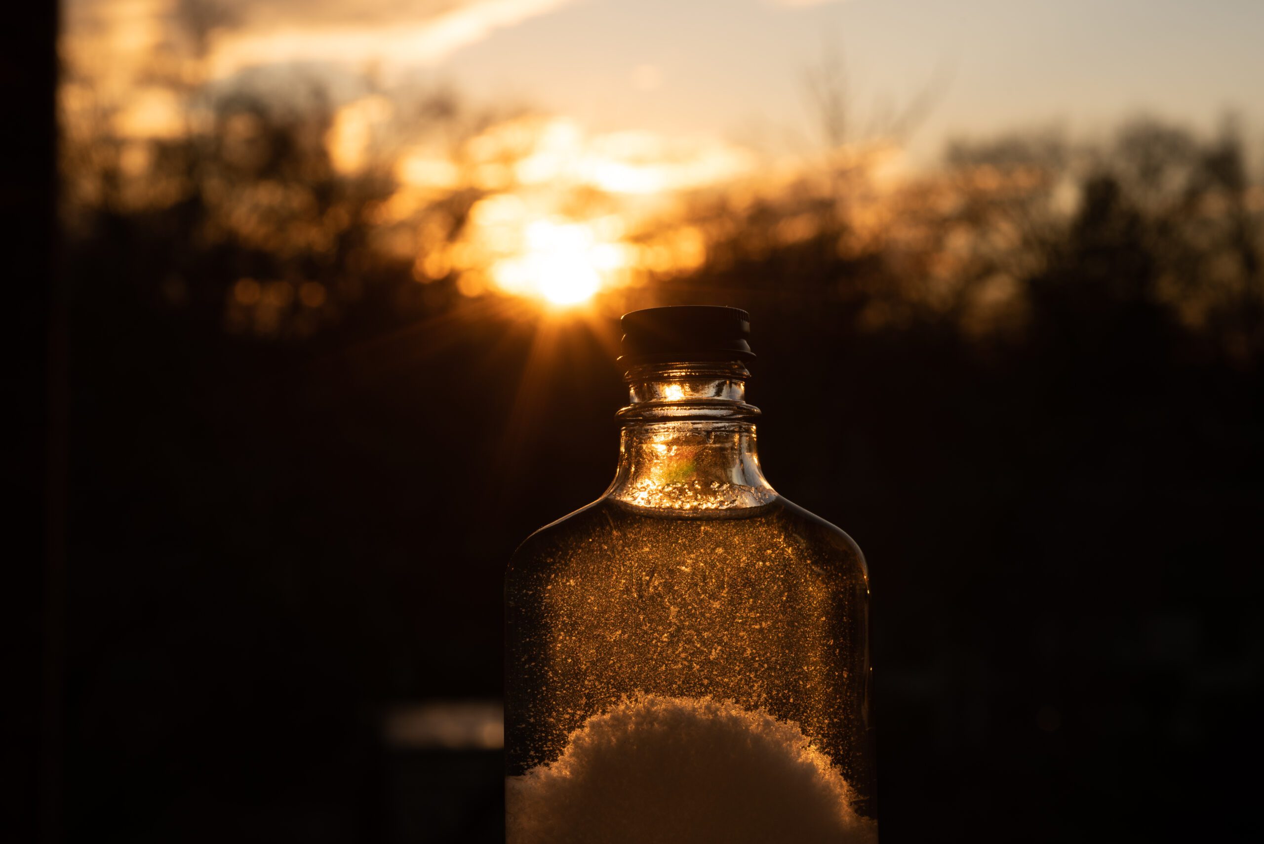 How Does Storm Glass Work? - Premium Storm Glass Weather Predictors